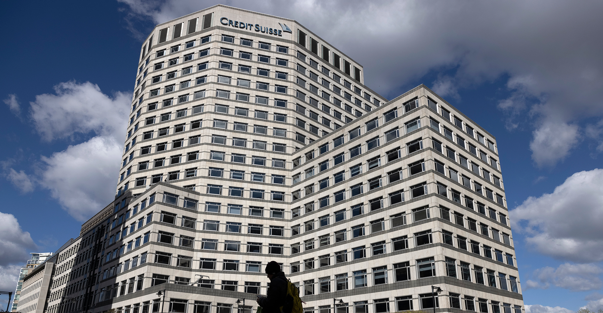 UBS betaalt 400 miljoen dollar voor vastgoedkosten na overname Credit Suisse - FM.nl ...